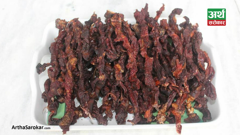 सुकुटी बेचेर मासिक दुई लाख आम्दानी – Artha Sarokar :: Nepal's No.1 ...