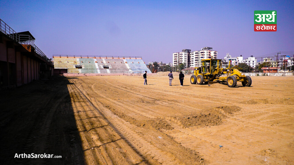 बाढीको बितण्डापछि स्वरुप फेर्दै च्यासल रंगशाला (तस्विरहरू) – Artha ...